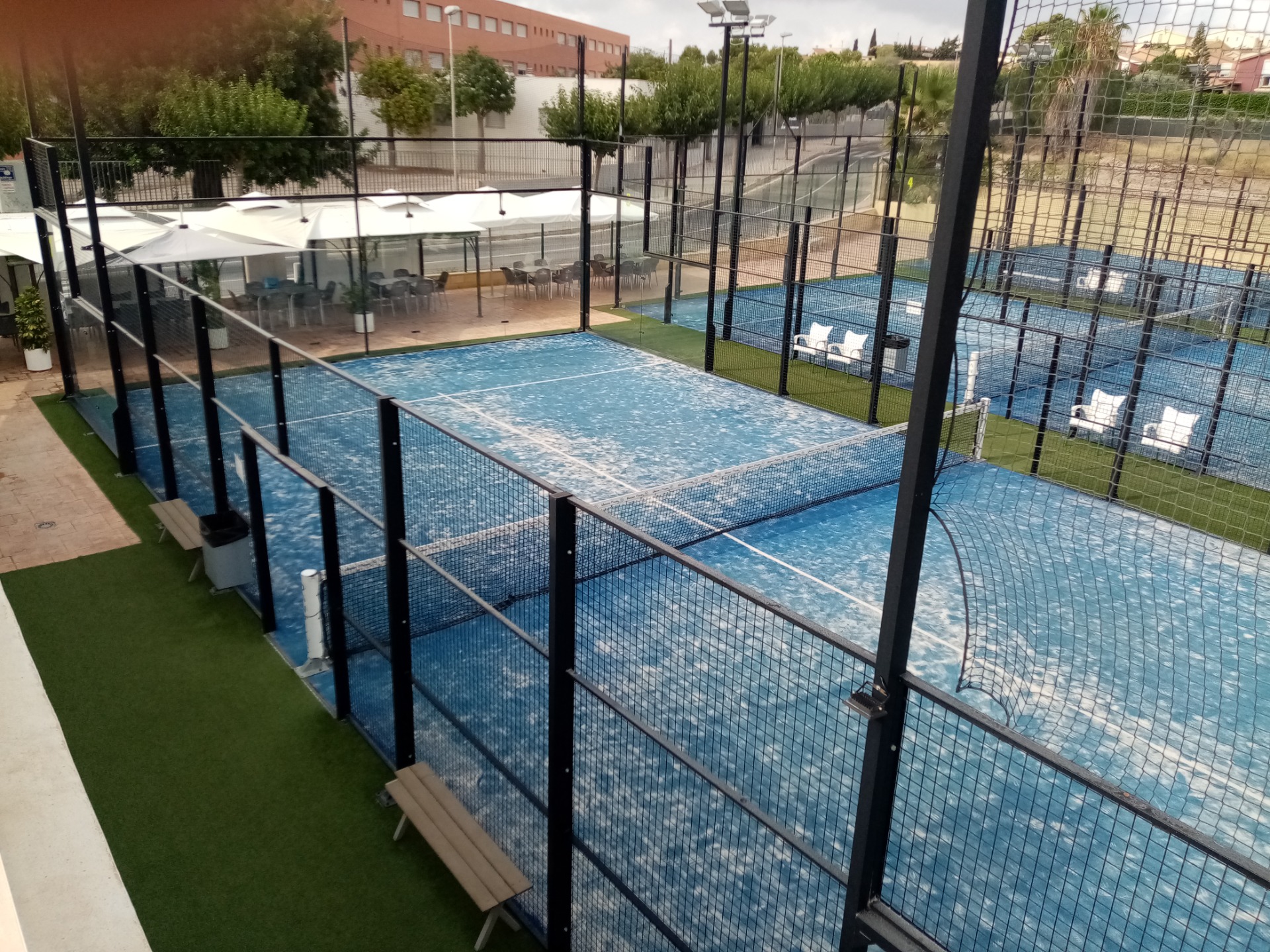 Nuestras instalaciones :: Mtx Urban Club de Padel